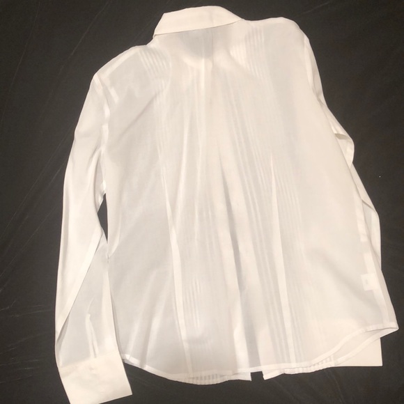 Ann Taylor | Tops | Classic Crisp White Pin Tuck Button Up | Poshmark